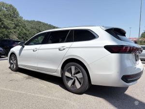 White Volkswagen Passat 2025 in Vilnius, with an engine capacity of 1.97 L and mileage of 26 thousand km for 29000 €, photo 7 on AUTOMOTO.COM.LV