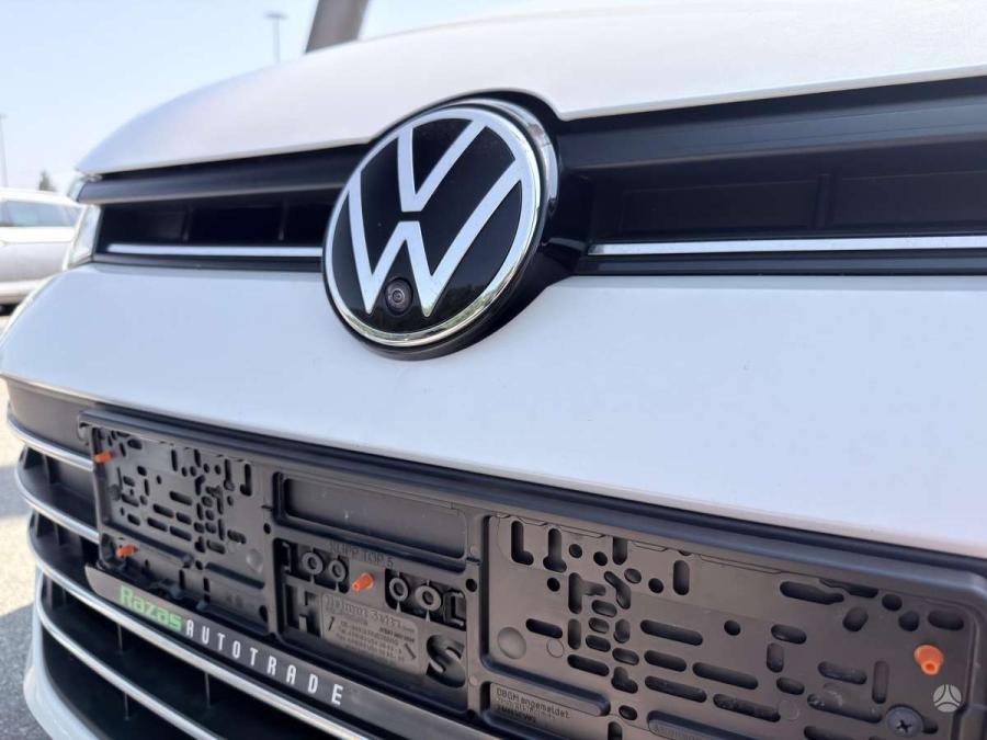 White Volkswagen Passat 2025 in Vilnius, with an engine capacity of 1.97 L and mileage of 26 thousand km for 29000 €, photo 9 on AUTOMOTO.COM.LV