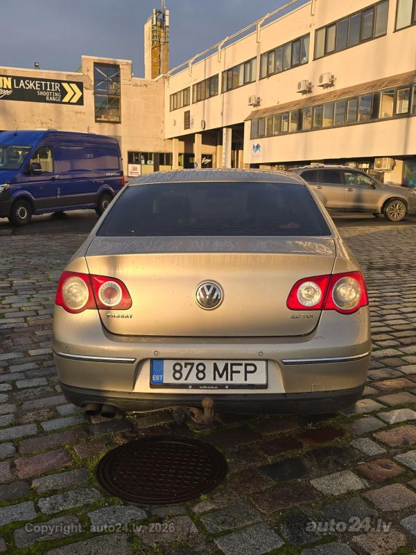 Yellow Volkswagen Passat 2006 in Tallinn, with an engine capacity of 2.00 L and mileage of 260 thousand km for 3650 €, photo 6 on AUTOMOTO.COM.LV
