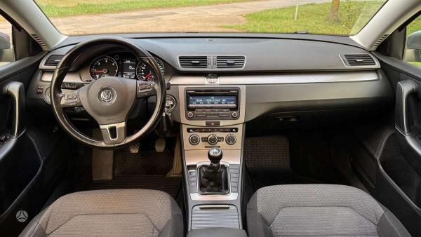 Фольксваген Пассат 2012 в Алитус на AUTOMOTO.COM.LV Желтый Фольксваген Пассат 2012 в Алитус, объемом двигателя 1.60 л и пробегом 301 тыс. км за 4650 €, фото 7 на AUTOMOTO.COM.LV