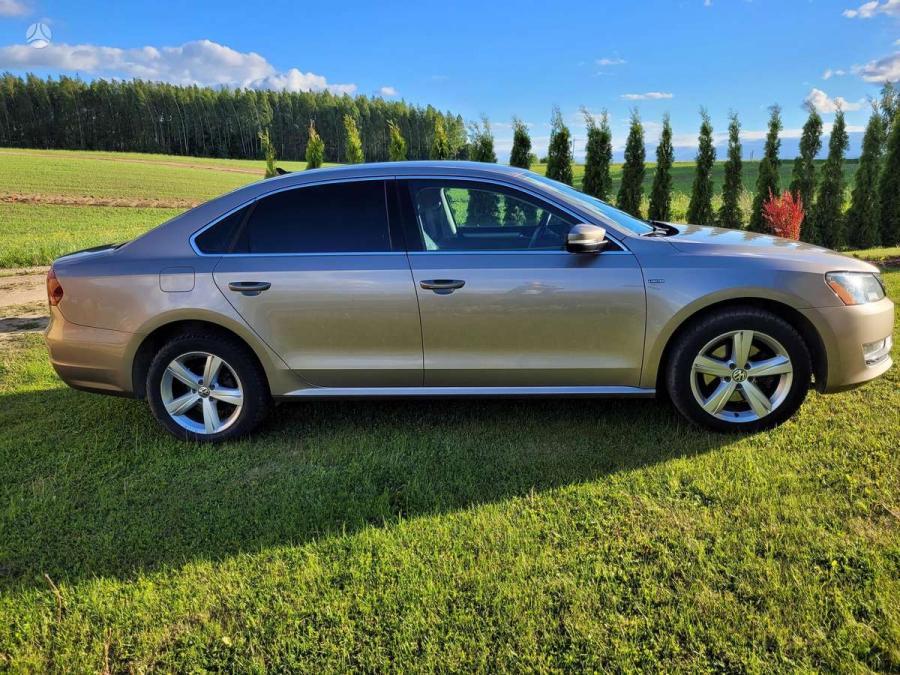 Dzeltens Volkswagen Passat 2015 Ukmergė, ar dzinēja tilpumu 1.80 L un nobraukumu 156 tūkst. km par 6930 €, foto 6 vietnē AUTOMOTO.COM.LV