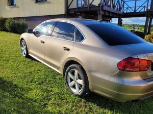 Dzeltens Volkswagen Passat 2015 Ukmergė, ar dzinēja tilpumu 1.80 L un nobraukumu 156 tūkst. km par 6930 €, foto 10 vietnē AUTOMOTO.COM.LV
