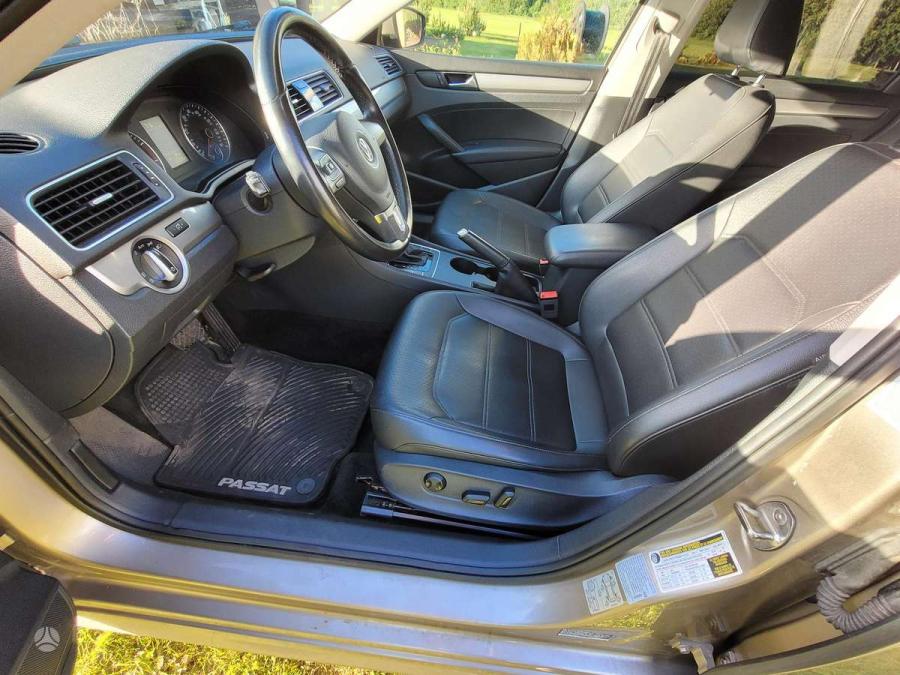 Dzeltens Volkswagen Passat 2015 Ukmergė, ar dzinēja tilpumu 1.80 L un nobraukumu 156 tūkst. km par 6930 €, foto 11 vietnē AUTOMOTO.COM.LV