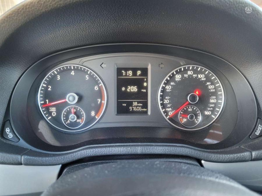Dzeltens Volkswagen Passat 2015 Ukmergė, ar dzinēja tilpumu 1.80 L un nobraukumu 156 tūkst. km par 6930 €, foto 14 vietnē AUTOMOTO.COM.LV