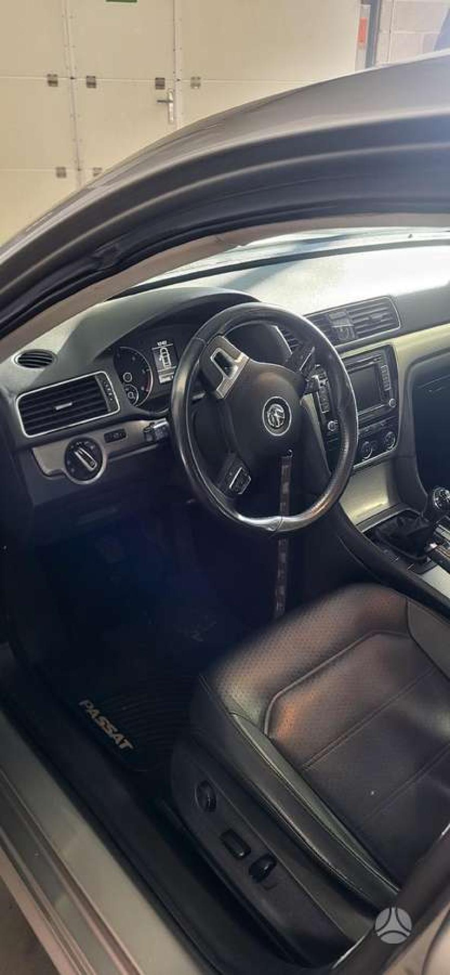 Dzeltens Volkswagen Passat 2016 Kauņa, ar dzinēja tilpumu 1.97 L un nobraukumu 350 tūkst. km par 6500 €, foto 6 vietnē AUTOMOTO.COM.LV