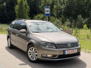 Dzeltens Volkswagen Passat 2012 Viļņa, ar dzinēja tilpumu 1.97 L un nobraukumu 257 tūkst. km par 5700 €, foto  vietnē AUTOMOTO.COM.LV