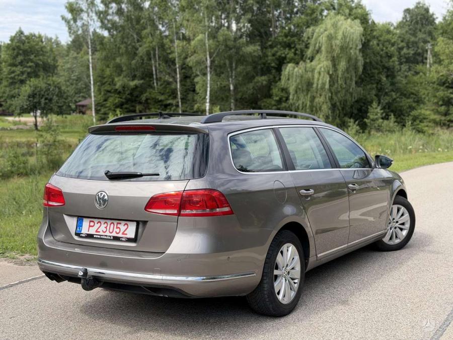 Dzeltens Volkswagen Passat 2012 Viļņa, ar dzinēja tilpumu 1.97 L un nobraukumu 257 tūkst. km par 5700 €, foto 5 vietnē AUTOMOTO.COM.LV