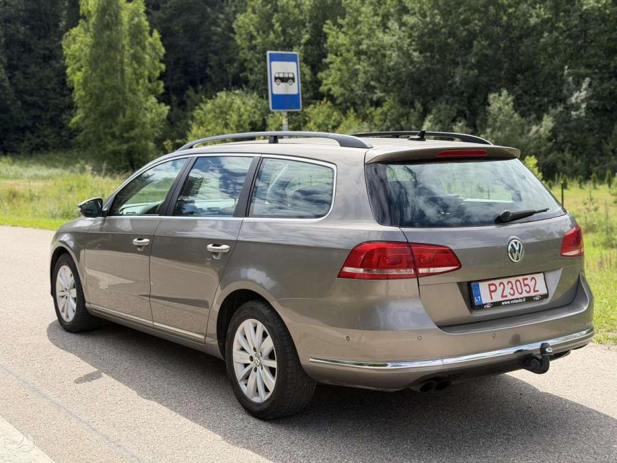 Dzeltens Volkswagen Passat 2012 Viļņa, ar dzinēja tilpumu 1.97 L un nobraukumu 257 tūkst. km par 5700 €, foto 9 vietnē AUTOMOTO.COM.LV