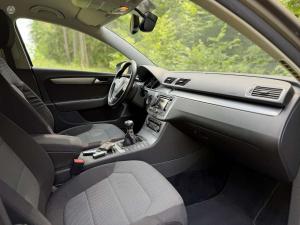 Dzeltens Volkswagen Passat 2012 Viļņa, ar dzinēja tilpumu 1.97 L un nobraukumu 257 tūkst. km par 5700 €, foto 13 vietnē AUTOMOTO.COM.LV
