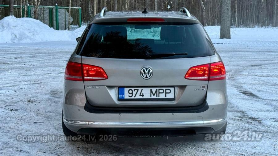 Dzeltens Volkswagen Passat 2013 Tallina, ar dzinēja tilpumu 1.40 L un nobraukumu 248 tūkst. km par 4499 €, foto 4 vietnē AUTOMOTO.COM.LV