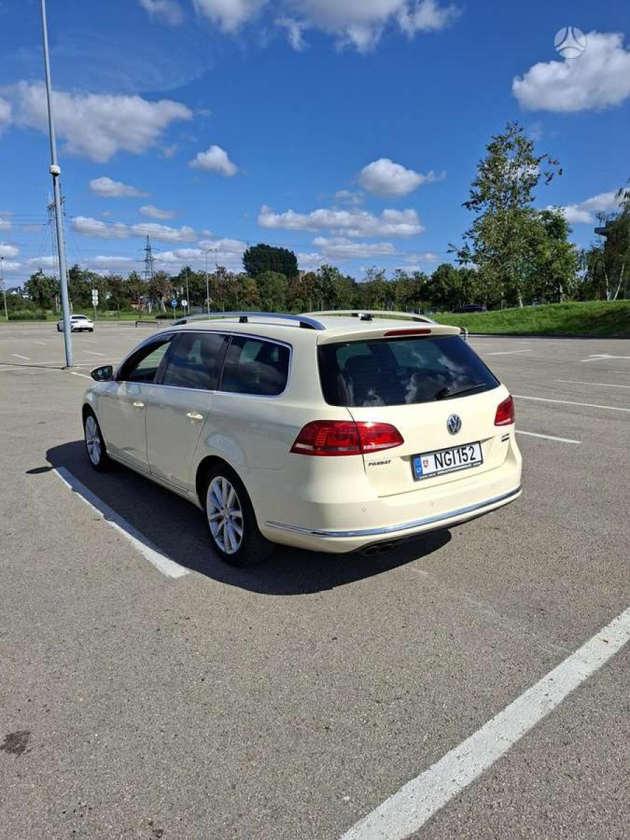 Dzeltens Volkswagen Passat 2013 Šauļi, ar dzinēja tilpumu 1.97 L un nobraukumu 471 tūkst. km par 4500 €, foto 4 vietnē AUTOMOTO.COM.LV