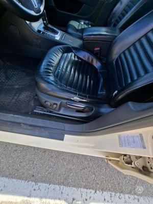 Dzeltens Volkswagen Passat 2013 Šauļi, ar dzinēja tilpumu 1.97 L un nobraukumu 471 tūkst. km par 4500 €, foto 9 vietnē AUTOMOTO.COM.LV
