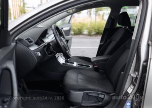 Dzeltens Volkswagen Passat 2014 Tallina, ar dzinēja tilpumu 1.40 L un nobraukumu 295 tūkst. km par 3999 €, foto 10 vietnē AUTOMOTO.COM.LV