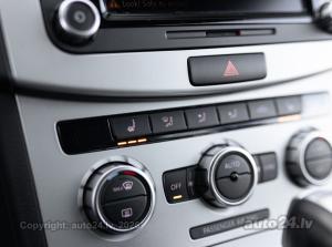 Dzeltens Volkswagen Passat 2014 Tallina, ar dzinēja tilpumu 1.40 L un nobraukumu 295 tūkst. km par 3999 €, foto 18 vietnē AUTOMOTO.COM.LV