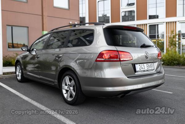 Yellow Volkswagen Passat 2014 in Tallinn, with an engine capacity of 1.40 L and mileage of 295 thousand km for 3999 €, photo 5 on AUTOMOTO.COM.LV