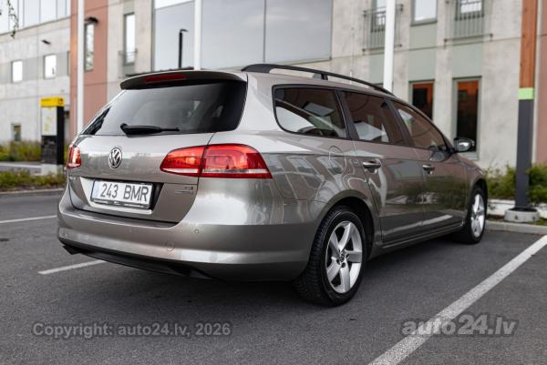 Yellow Volkswagen Passat 2014 in Tallinn, with an engine capacity of 1.40 L and mileage of 295 thousand km for 3999 €, photo 7 on AUTOMOTO.COM.LV