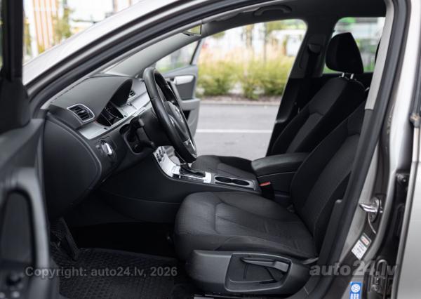 Yellow Volkswagen Passat 2014 in Tallinn, with an engine capacity of 1.40 L and mileage of 295 thousand km for 3999 €, photo 10 on AUTOMOTO.COM.LV