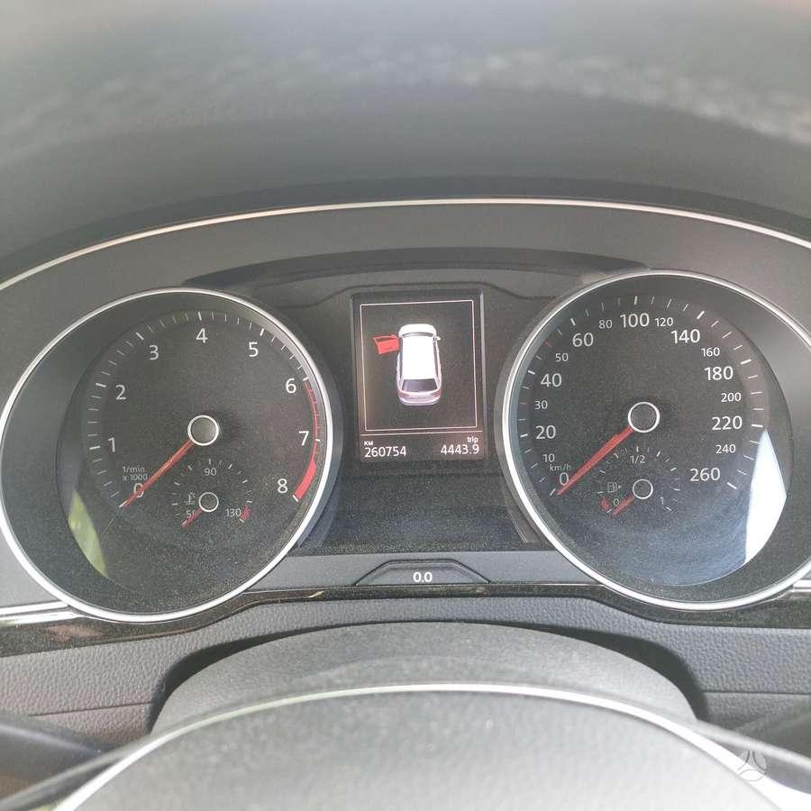 Dzeltens Volkswagen Passat 2015 Kauņa, ar dzinēja tilpumu 1.80 L un nobraukumu 260 tūkst. km par 8200 €, foto 12 vietnē AUTOMOTO.COM.LV