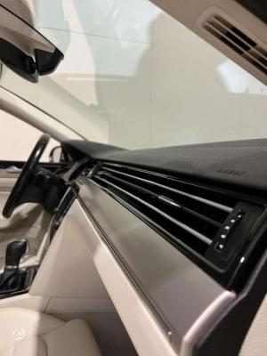 Yellow Volkswagen Passat 2015 in Klaipeda, with an engine capacity of 1.40 L and mileage of 138 thousand km for 12999 €, photo 34 on AUTOMOTO.COM.LV