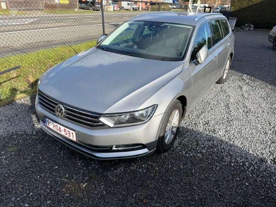 Dzeltens Volkswagen Passat 2017 Šauļi, ar dzinēja tilpumu 1.60 L un nobraukumu 240 tūkst. km par 6550 €, foto 1 vietnē AUTOMOTO.COM.LV