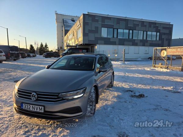 Yellow Volkswagen Passat 2021 in Tallinn, with an engine capacity of 1.50 L and mileage of 239 thousand km for 13500 €, photo 3 on AUTOMOTO.COM.LV