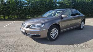 Beige Volkswagen Phaeton 2013 in Tallinn, with an engine capacity of 3.00 L and mileage of 270 thousand km for 9000 €, photo 7 on AUTOMOTO.COM.LV