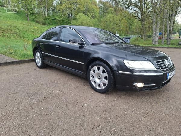 Melns Volkswagen Phaeton 2004 Kretinga, ar dzinēja tilpumu 5.00 L un nobraukumu 316 tūkst. km par 2100 €, foto 2 vietnē AUTOMOTO.COM.LV