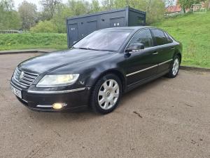 Melns Volkswagen Phaeton 2004 Kretinga, ar dzinēja tilpumu 5.00 L un nobraukumu 316 tūkst. km par 2100 €, foto 4 vietnē AUTOMOTO.COM.LV