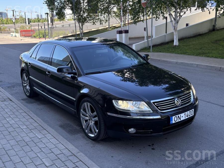 Melns Volkswagen Phaeton 2004 Rīga, ar dzinēja tilpumu 6.00 L un nobraukumu 151 tūkst. km par 12000 €, foto 5 vietnē AUTOMOTO.COM.LV