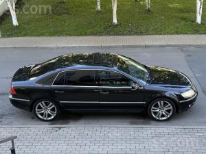 Melns Volkswagen Phaeton 2004 Rīga, ar dzinēja tilpumu 6.00 L un nobraukumu 151 tūkst. km par 12000 €, foto 6 vietnē AUTOMOTO.COM.LV