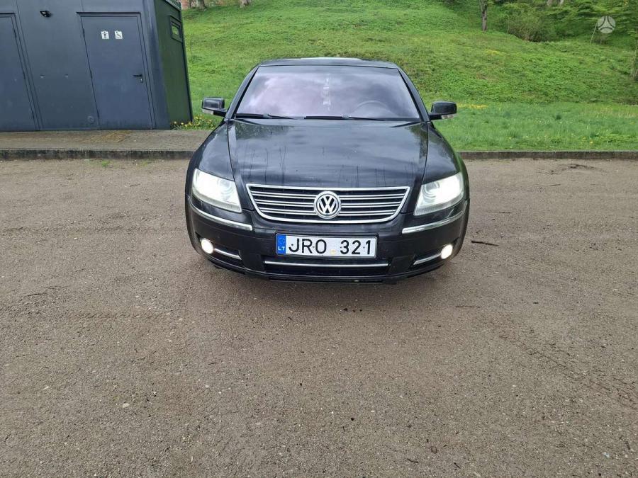 Melns Volkswagen Phaeton 2004 Kretinga, ar dzinēja tilpumu 5.00 L un nobraukumu 319 tūkst. km par 2400 €, foto 3 vietnē AUTOMOTO.COM.LV