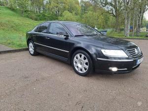 Melns Volkswagen Phaeton 2004 Kretinga, ar dzinēja tilpumu 5.00 L un nobraukumu 319 tūkst. km par 2400 €, foto 4 vietnē AUTOMOTO.COM.LV