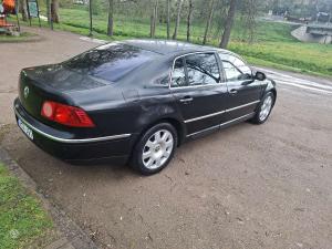 Melns Volkswagen Phaeton 2004 Kretinga, ar dzinēja tilpumu 5.00 L un nobraukumu 319 tūkst. km par 2400 €, foto 7 vietnē AUTOMOTO.COM.LV