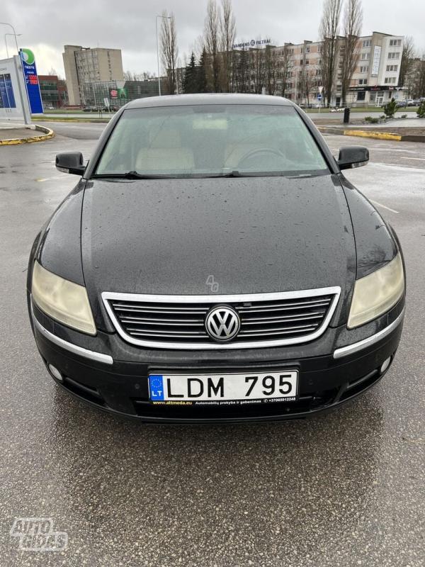 Black Volkswagen Phaeton 2005 in Klaipeda, with an engine capacity of 3.00 L and mileage of 305 thousand km for 2500 €, photo 2 on AUTOMOTO.COM.LV