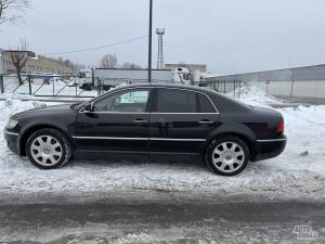 Black Volkswagen Phaeton 2005 in Klaipeda, with an engine capacity of 3.00 L and mileage of 313 thousand km for 2650 €, photo 8 on AUTOMOTO.COM.LV