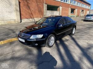 Black Volkswagen Phaeton 2005 in Klaipeda, with an engine capacity of 4.20 L and mileage of 210 thousand km for 1300 €, photo  on AUTOMOTO.COM.LV