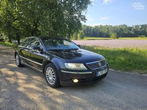 Melns Volkswagen Phaeton 2005 Klaipėda, ar dzinēja tilpumu 3.00 L un nobraukumu 307 tūkst. km par 1999 €, foto 5 vietnē AUTOMOTO.COM.LV
