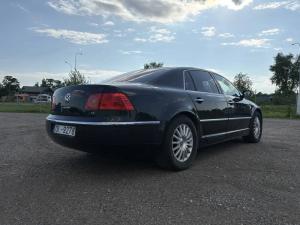 Black Volkswagen Phaeton 2005 in Daugavpils, with an engine capacity of 3.00 L and mileage of 248 thousand km for 3999 €, photo 6 on AUTOMOTO.COM.LV