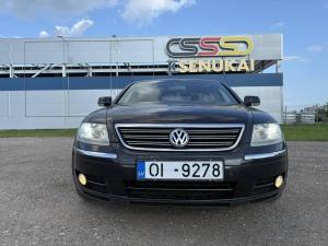 Black Volkswagen Phaeton 2005 in Daugavpils, with an engine capacity of 3.00 L and mileage of 248 thousand km for 3999 €, photo 9 on AUTOMOTO.COM.LV