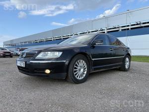 Melns Volkswagen Phaeton 2005 Daugavpils, ar dzinēja tilpumu 3.00 L un nobraukumu 248 tūkst. km par 3999 €, foto  vietnē AUTOMOTO.COM.LV