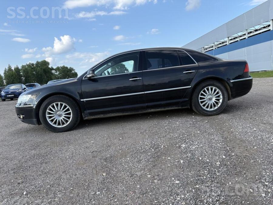 Melns Volkswagen Phaeton 2005 Daugavpils, ar dzinēja tilpumu 3.00 L un nobraukumu 248 tūkst. km par 3999 €, foto 3 vietnē AUTOMOTO.COM.LV