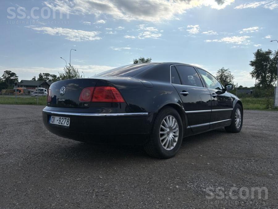 Melns Volkswagen Phaeton 2005 Daugavpils, ar dzinēja tilpumu 3.00 L un nobraukumu 248 tūkst. km par 3999 €, foto 6 vietnē AUTOMOTO.COM.LV