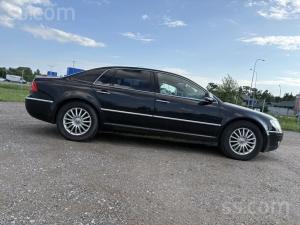 Melns Volkswagen Phaeton 2005 Daugavpils, ar dzinēja tilpumu 3.00 L un nobraukumu 248 tūkst. km par 3999 €, foto 7 vietnē AUTOMOTO.COM.LV
