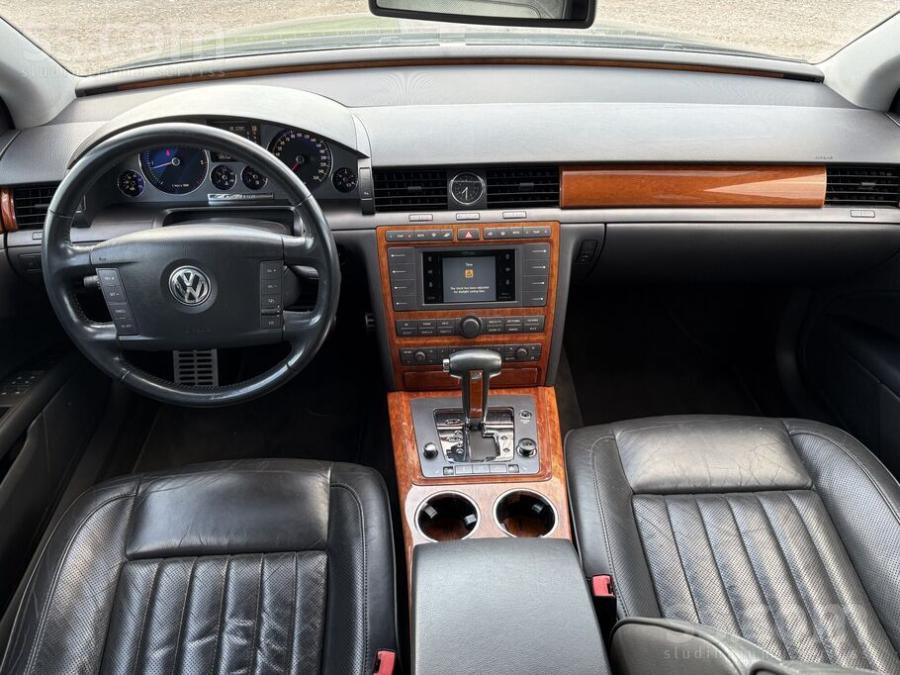Melns Volkswagen Phaeton 2005 Daugavpils, ar dzinēja tilpumu 3.00 L un nobraukumu 248 tūkst. km par 3999 €, foto 10 vietnē AUTOMOTO.COM.LV