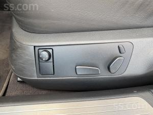 Melns Volkswagen Phaeton 2005 Daugavpils, ar dzinēja tilpumu 3.00 L un nobraukumu 248 tūkst. km par 3999 €, foto 22 vietnē AUTOMOTO.COM.LV
