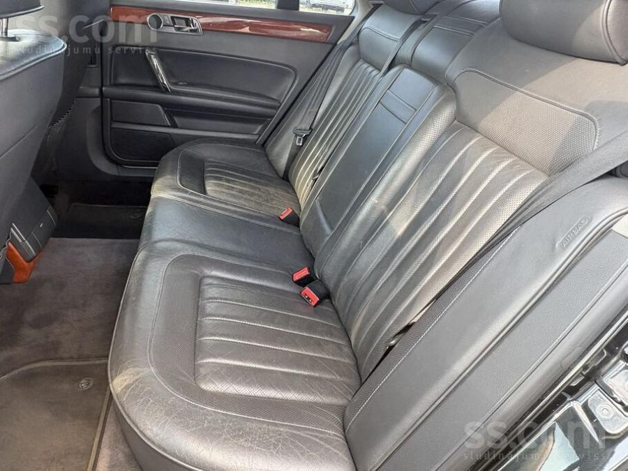 Melns Volkswagen Phaeton 2005 Daugavpils, ar dzinēja tilpumu 3.00 L un nobraukumu 248 tūkst. km par 3999 €, foto 23 vietnē AUTOMOTO.COM.LV