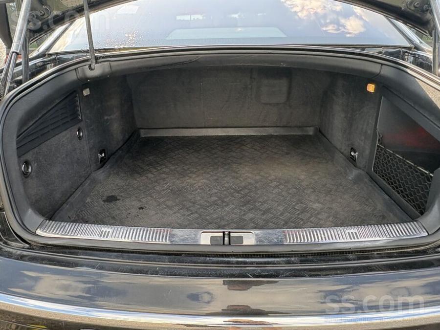 Melns Volkswagen Phaeton 2005 Daugavpils, ar dzinēja tilpumu 3.00 L un nobraukumu 248 tūkst. km par 3999 €, foto 29 vietnē AUTOMOTO.COM.LV