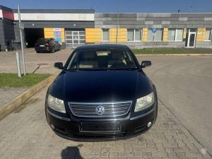 Black Volkswagen Phaeton 2005 in Kaunas, with an engine capacity of 2.97 L and mileage of 242 thousand km for 3990 €, photo 3 on AUTOMOTO.COM.LV