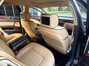Black Volkswagen Phaeton 2006 in Vilnius, with an engine capacity of 3.00 L and mileage of 187 thousand km for 3000 €, photo 18 on AUTOMOTO.COM.LV