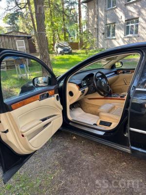Black Volkswagen Phaeton 2006 in Riga, with an engine capacity of 4.20 L and mileage of 164 thousand km for 6500 €, photo 10 on AUTOMOTO.COM.LV